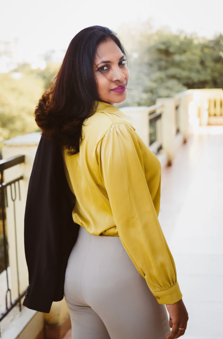 50+ Professional Photo Poses for Female Leaders and Coaches | Sunita Biddu