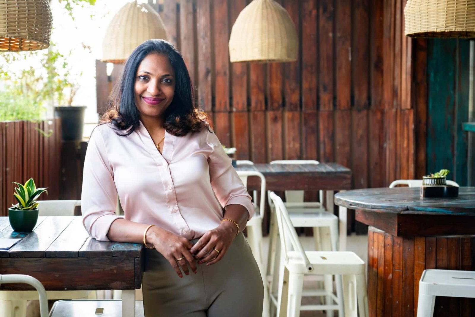 50+ Professional Photo Poses for Female Leaders and Coaches | Sunita Biddu